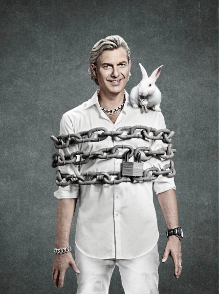 The secret to Joe Labero's shocking acts | Weekender SG