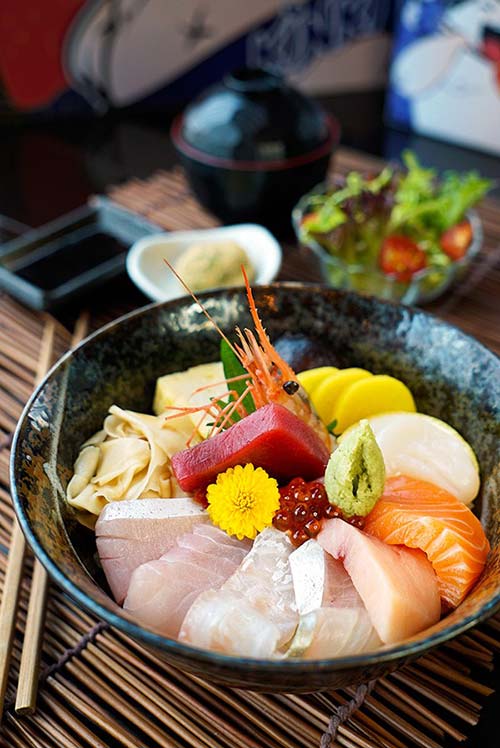 Convenient & cute Kinki - Weekender.Com.Sg