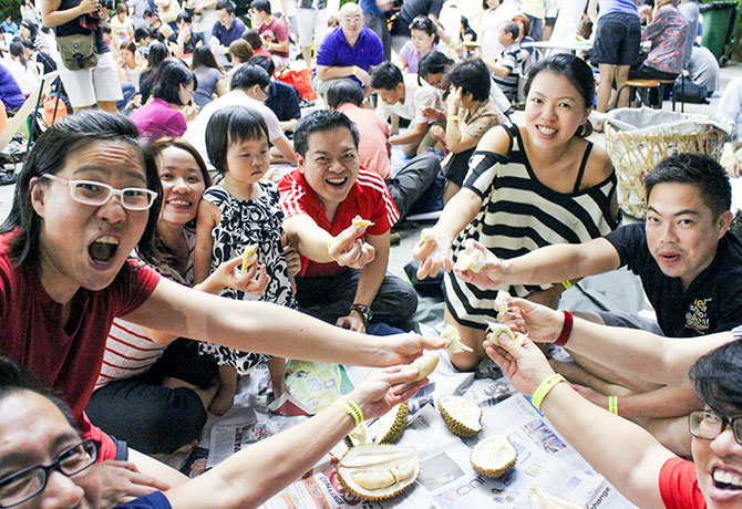 4 tips for organising a durian party - Weekender.Com.Sg