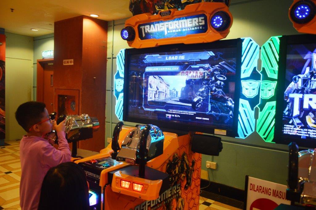 These Genting Arcade Parks Have Over 400 Retro Games - Weekender.Com.Sg