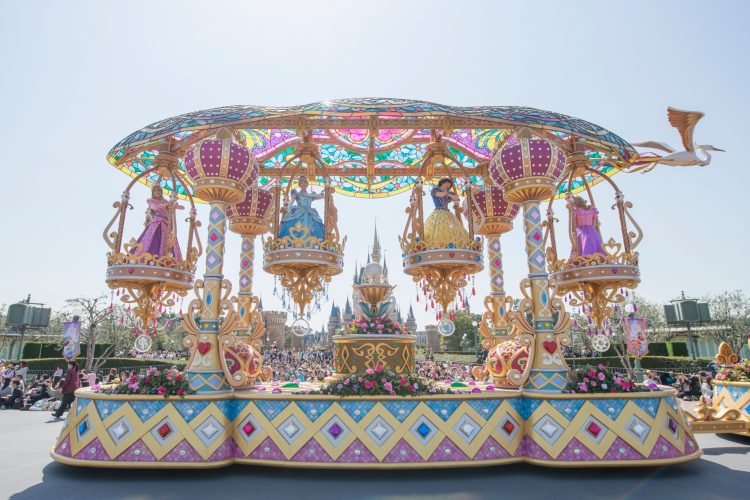 5 Dizzying Highlights You Have To See For Yourself At Tokyo Disney ...