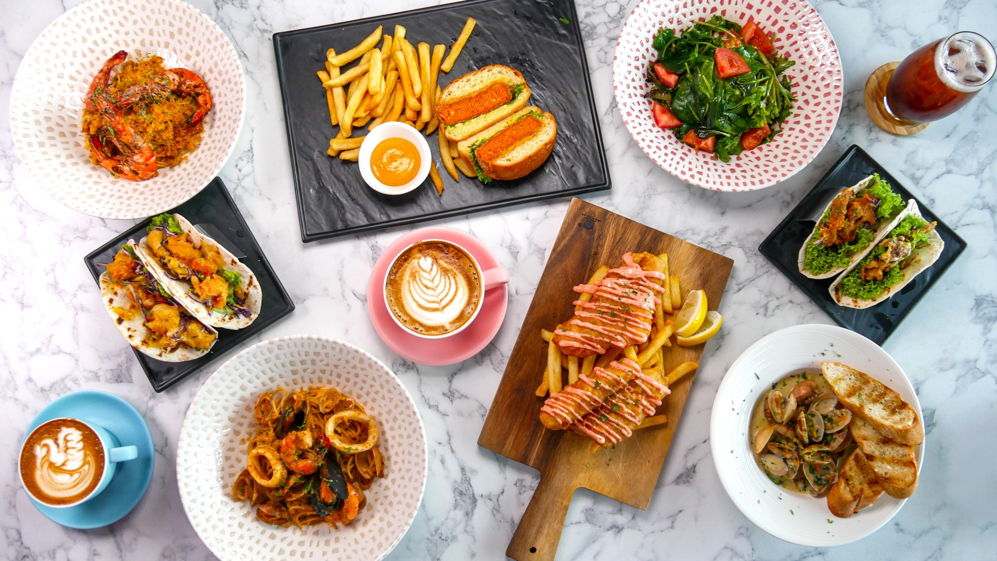 Newly-Opened Knock Knock Café Steals Your Heart With Adorable Bear ...