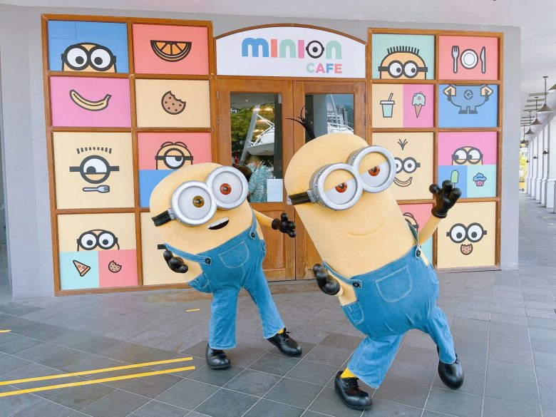 Bello! Meet the Cutest Minions At The New Minion Cafe In Clarke Quay ...