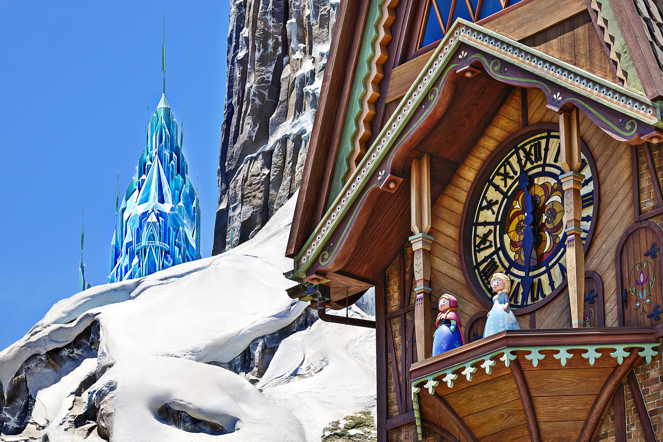 HKDL_World of Frozen_Clock Tower and Ice Palace - Weekender.Com.Sg