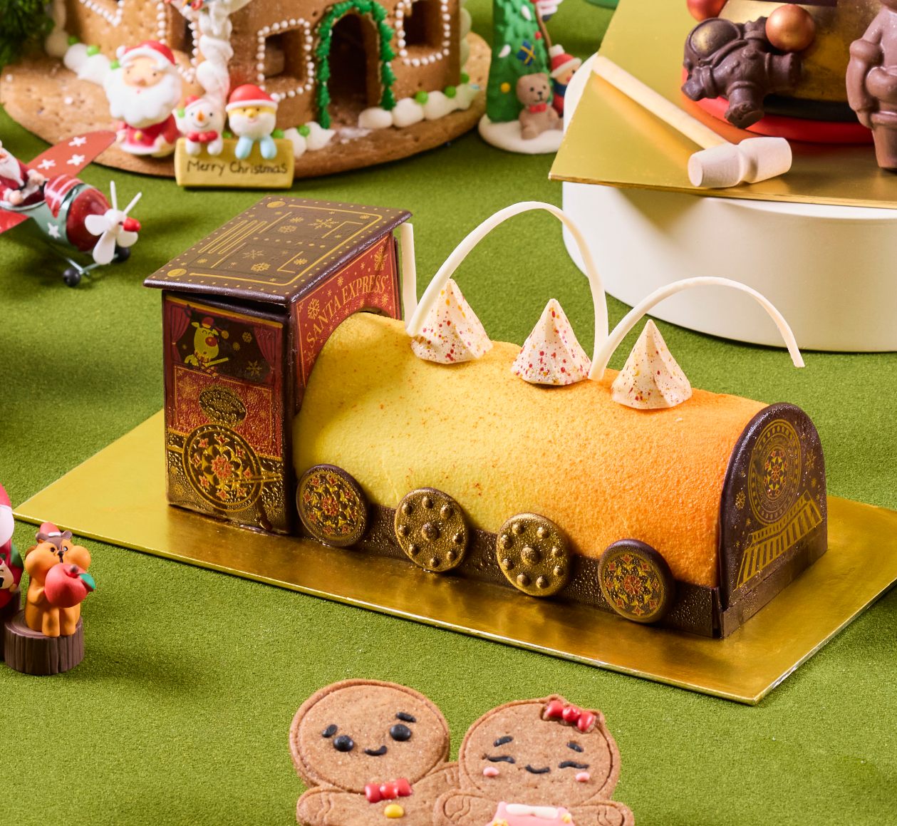 Shangri-La’s Mango Citrus Wonderland Log Cake - Weekender.Com.Sg